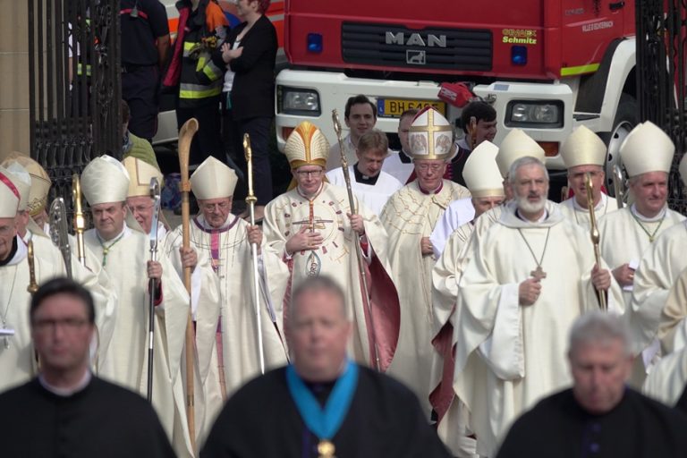 Terugblik op springprocessie Echternach 2018 - Aartsbisdom